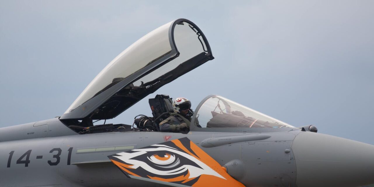 Specialized Undergraduate Pilot Training - Royal Retreats